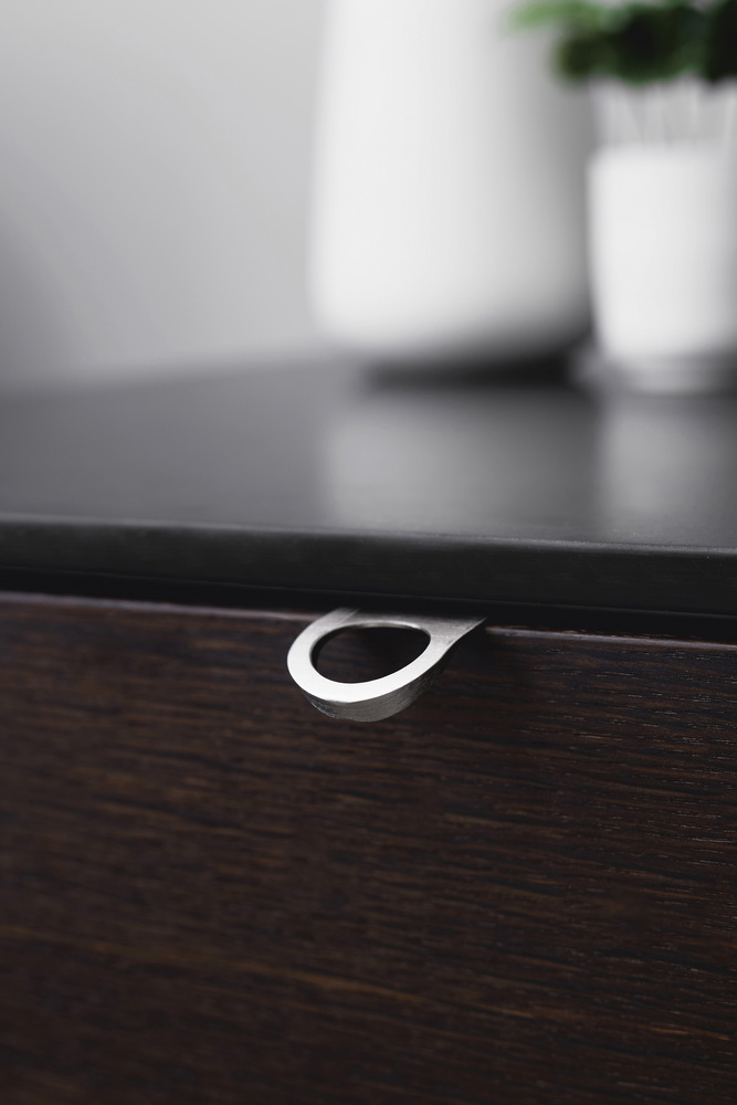 Furnipart - Punch - greb i aluminium