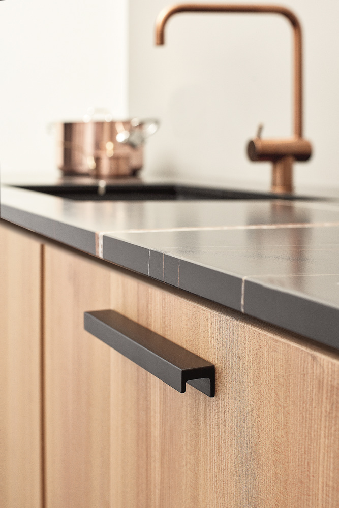 Furnipart - Station Handle - greb i aluminium